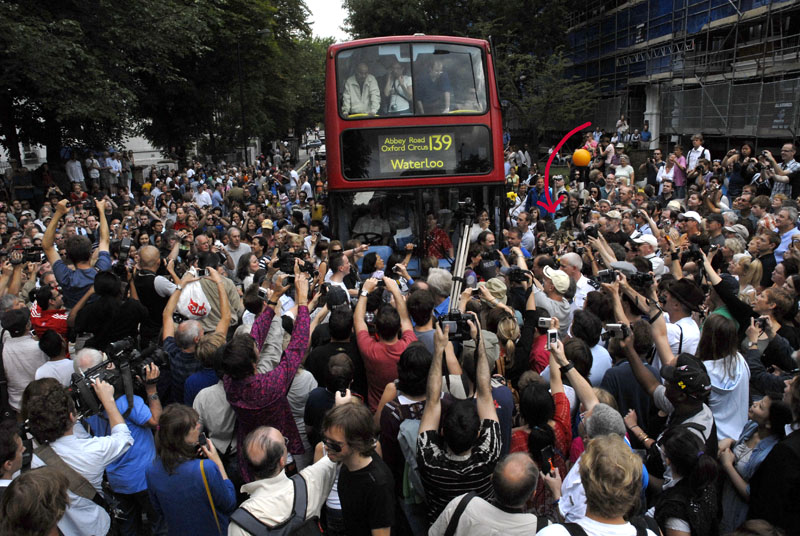 The Beatles on the The Abbey Road Crossing - Beatles in London